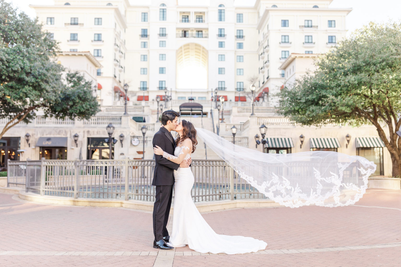 Dominique + Xavier | Bride and Groom Session at Eilan Hotel | Dominion ...