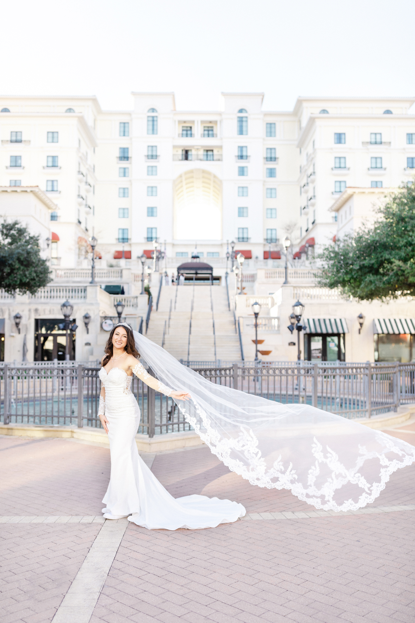 Dominique + Xavier | Bride and Groom Session at Eilan Hotel | Dominion ...