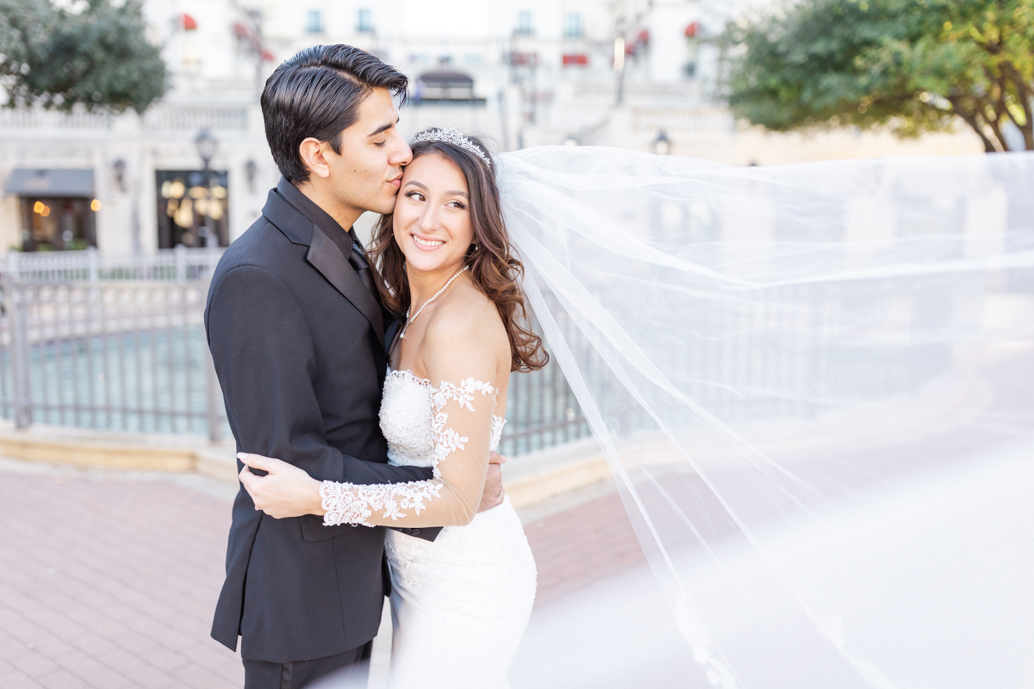 Dominique + Xavier | Bride and Groom Session at Eilan Hotel | Dominion ...