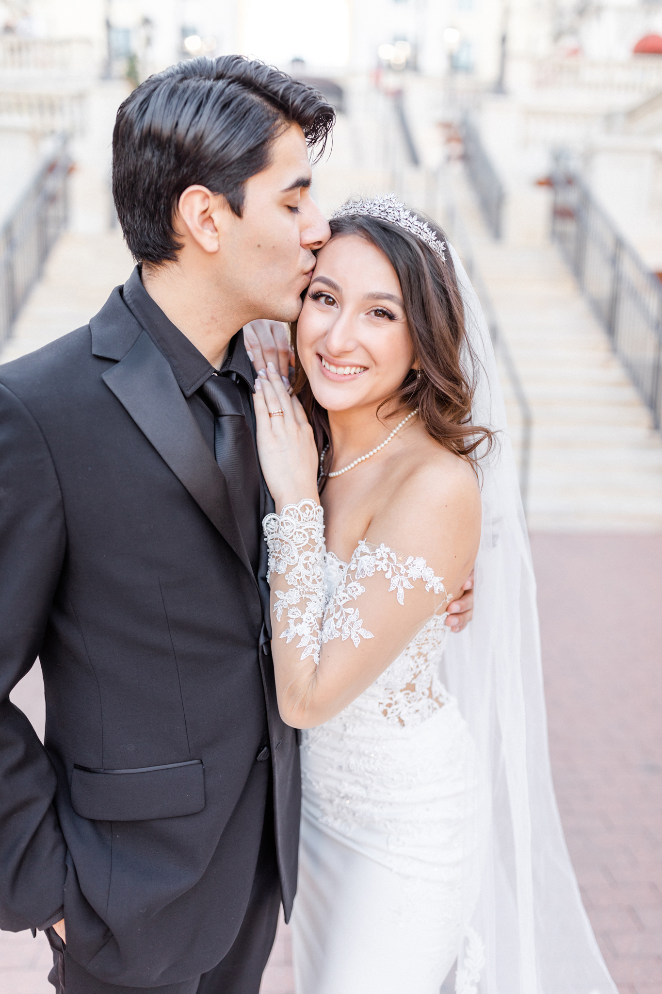 Dominique + Xavier | Bride and Groom Session at Eilan Hotel | Dominion ...