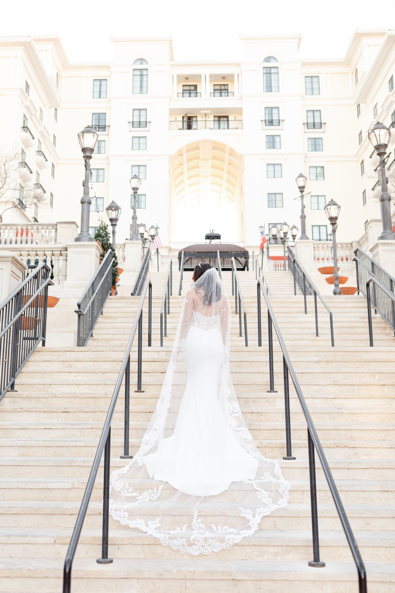 Dominique + Xavier | Bride and Groom Session at Eilan Hotel | Dominion ...