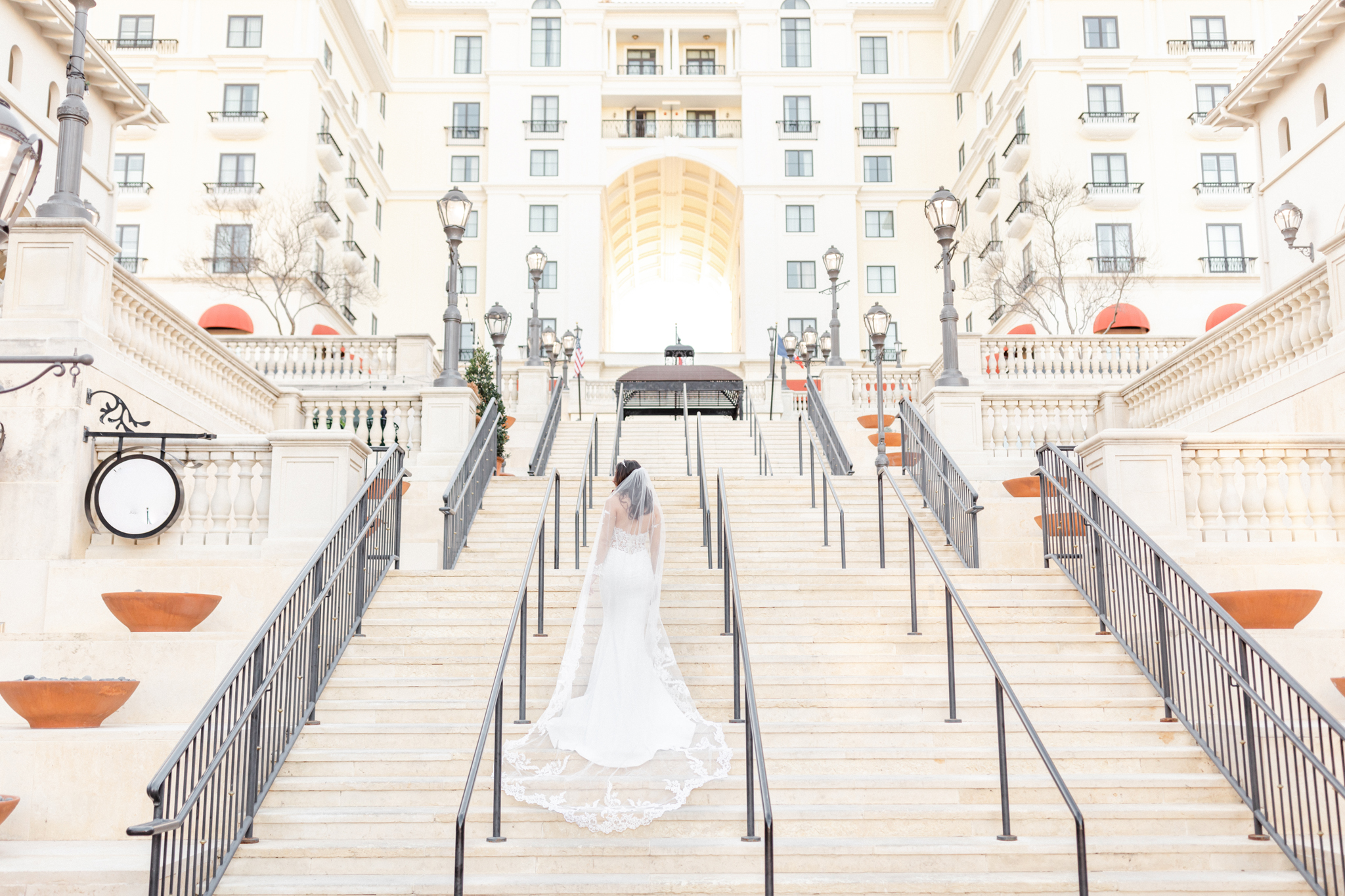 Dominique + Xavier | Bride and Groom Session at Eilan Hotel | Dominion ...